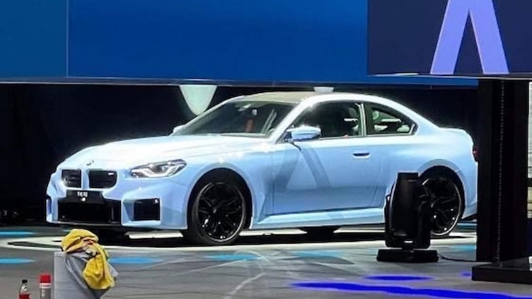 BMW M2將有453匹馬力！ 最新洩露照片出爐脫離大鼻孔設計 | 地球黃金線